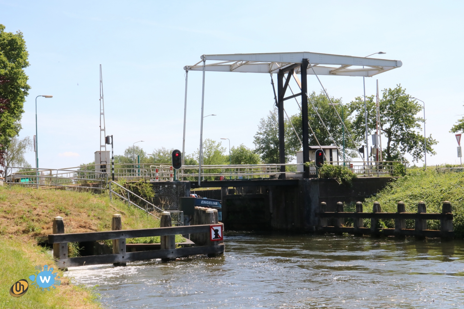 Verkeersbrug sluis 9 wordt fietsbrug - Ditishelmond.nl
