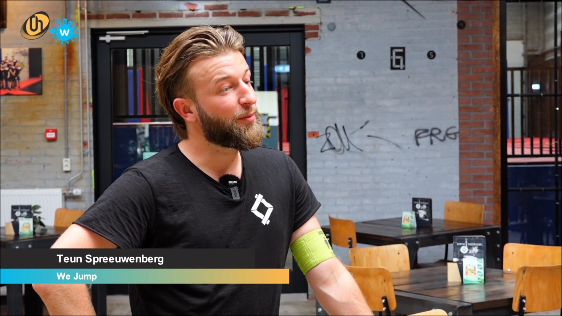 Trampolinepark We-Jump krijgt jumping bezoek - Ditishelmond.nl