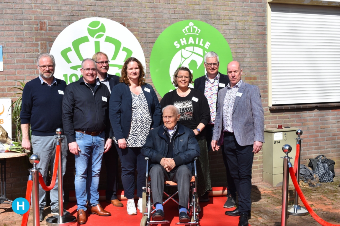 Tennisvereniging Shaile bestaat 100 jaar en heeft nieuw logo ...