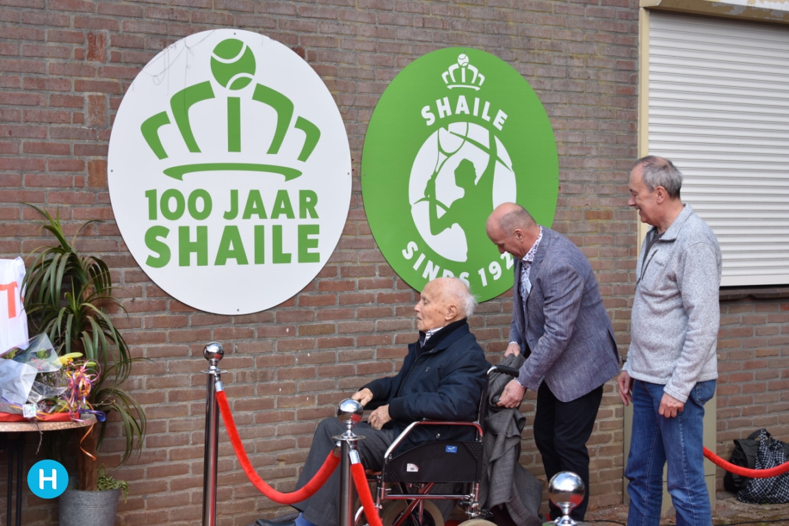 Tennisvereniging Shaile bestaat 100 jaar en heeft nieuw logo ...