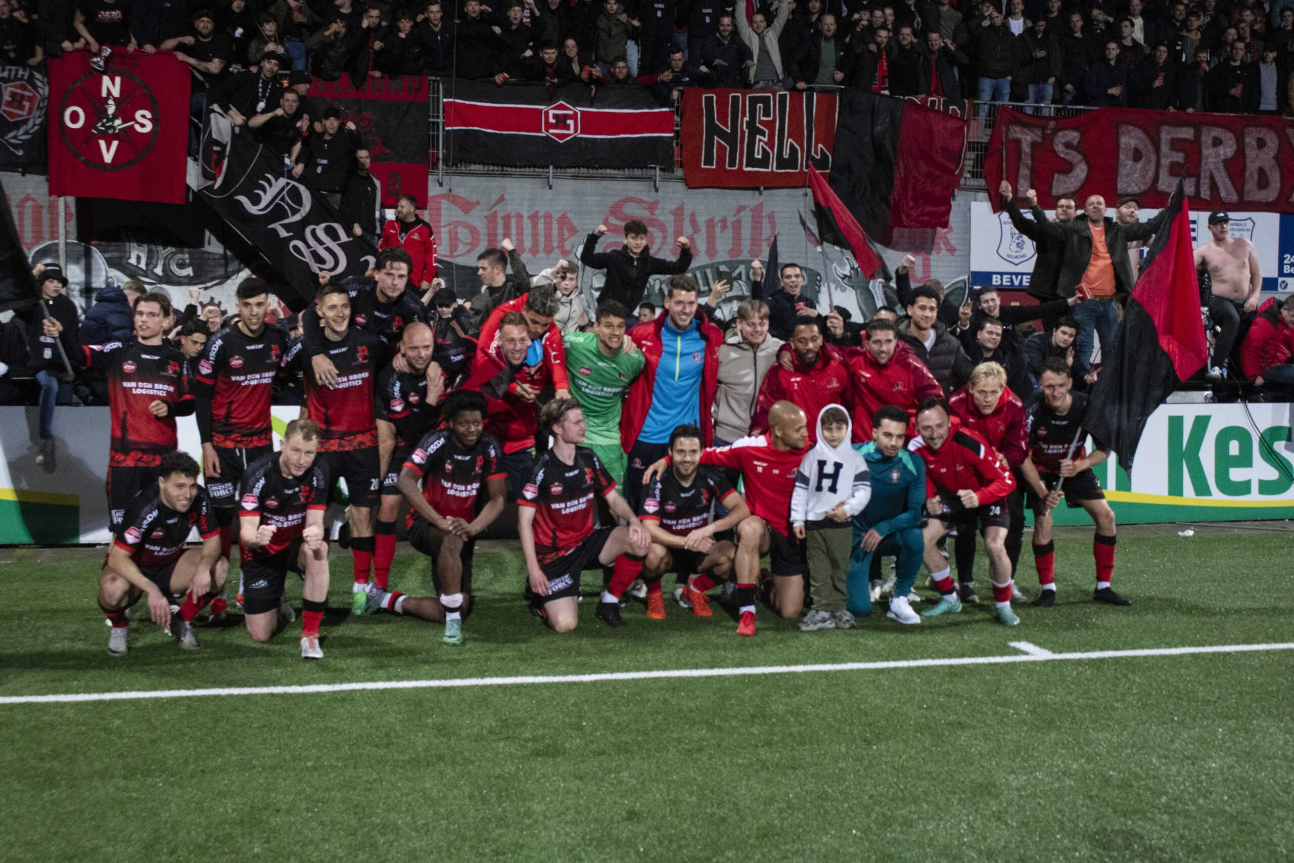 Helmond Sport in uitverkocht stadion sterker dan FC Eindhoven - Ditishelmond.nl