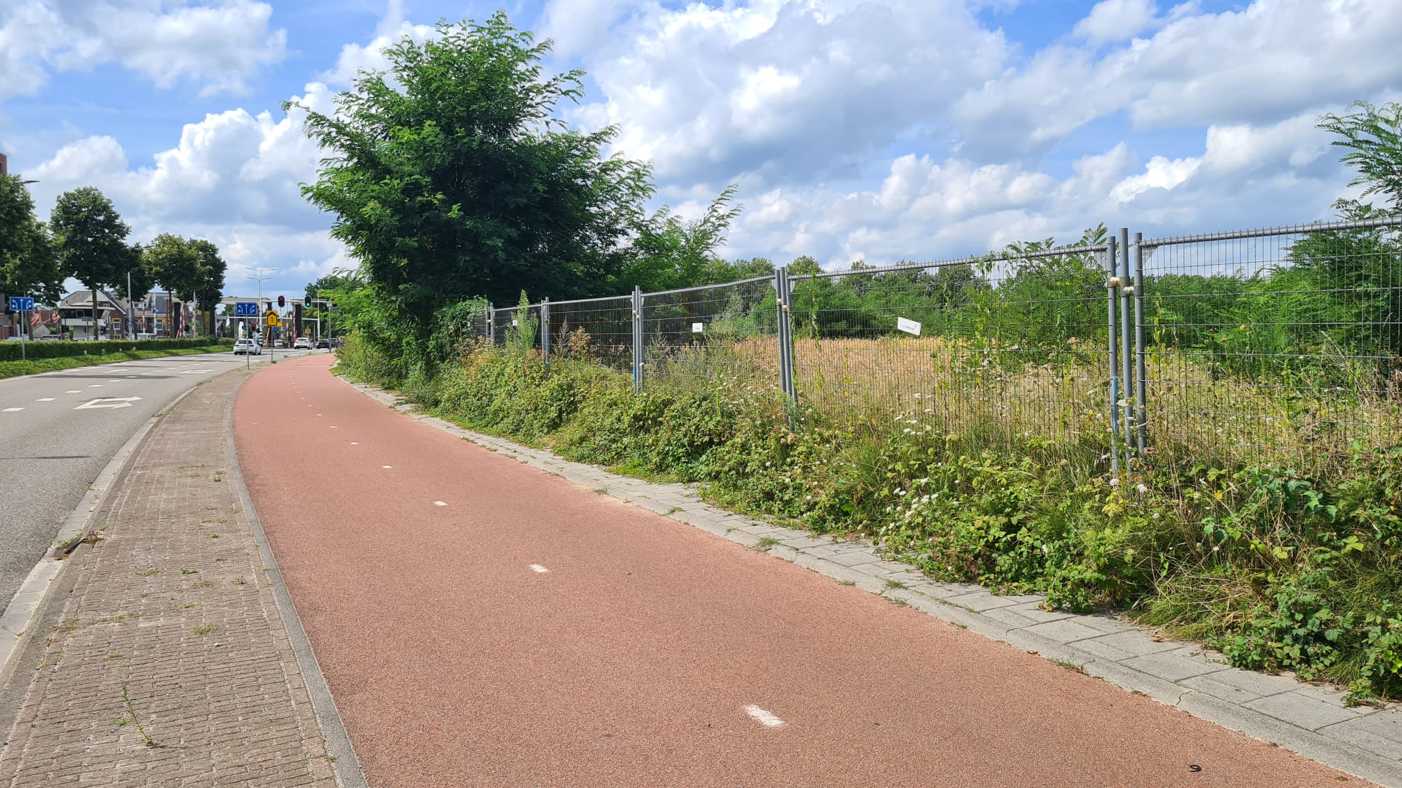 Kasteel-Noord Helmond: 'Vijver schoongemaakt, maar pomp niet ...